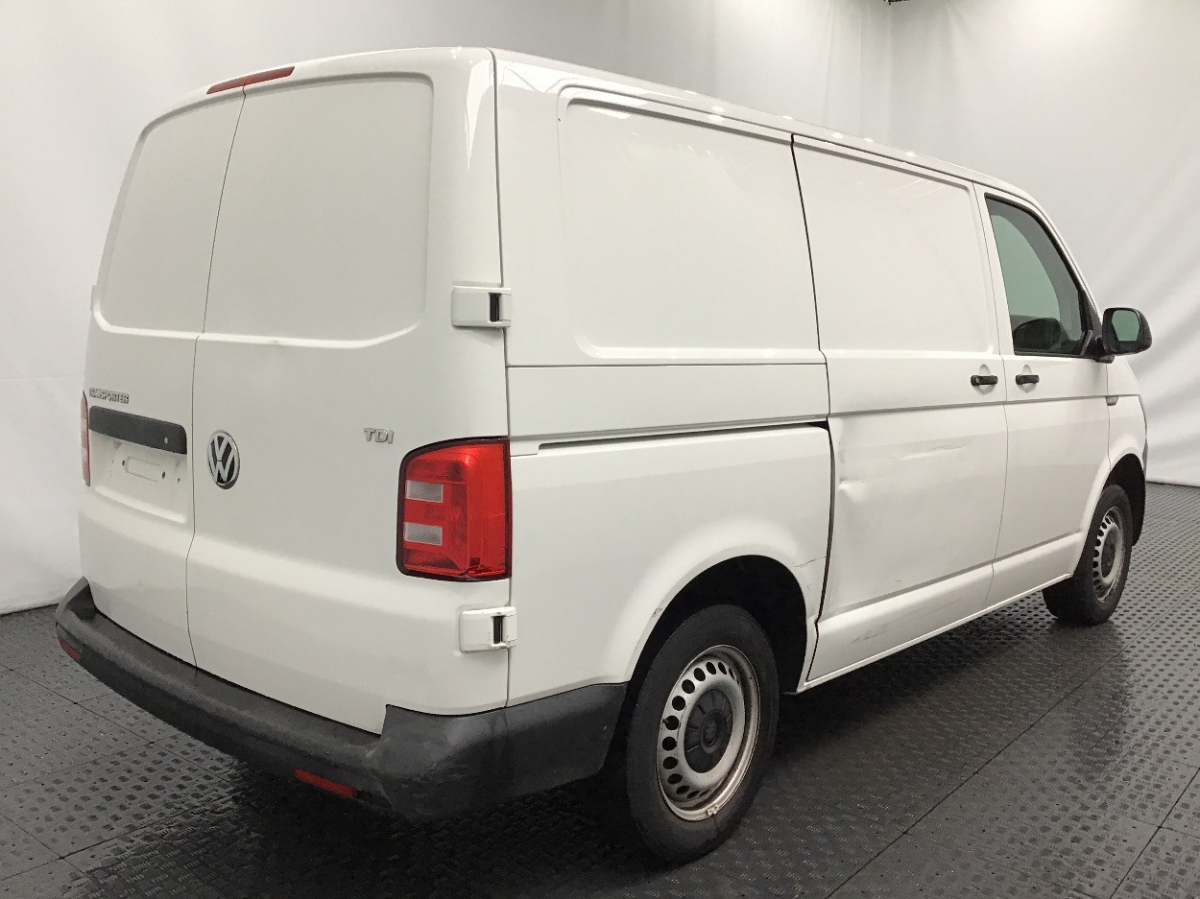 Volkswagen T6 Transporter L2 H1 BUSINESS LINE